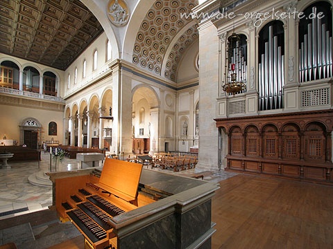 The Organ Site - 6,140 pipe organs in 82 countries, stoplists, photos ...